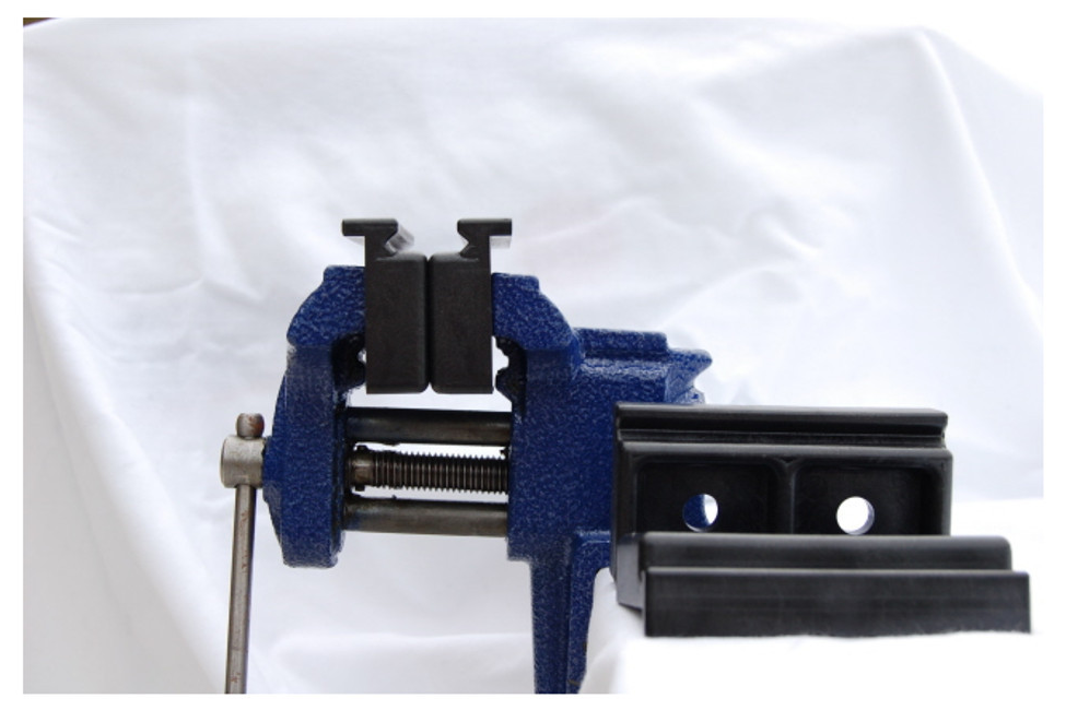 3.5" Picatinny Rail Clamp - for standard vise - Armorer
